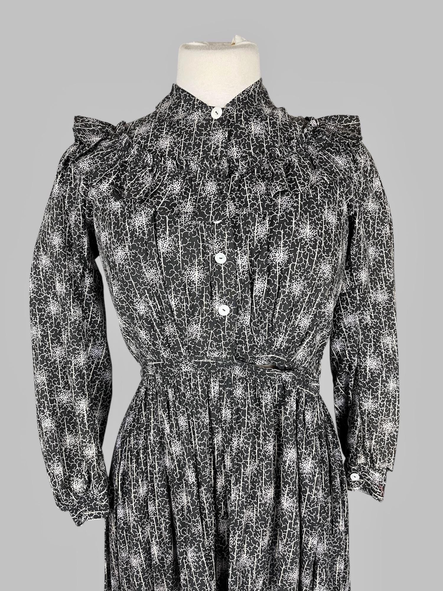 Antique 1900s Cotton Calico Pioneer Dress, Medium – Daisy and Stella ...